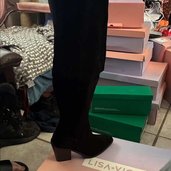 Lisa Vicky | Shoes | Lisa Victoria Black Kneehigh Boots | Poshmark